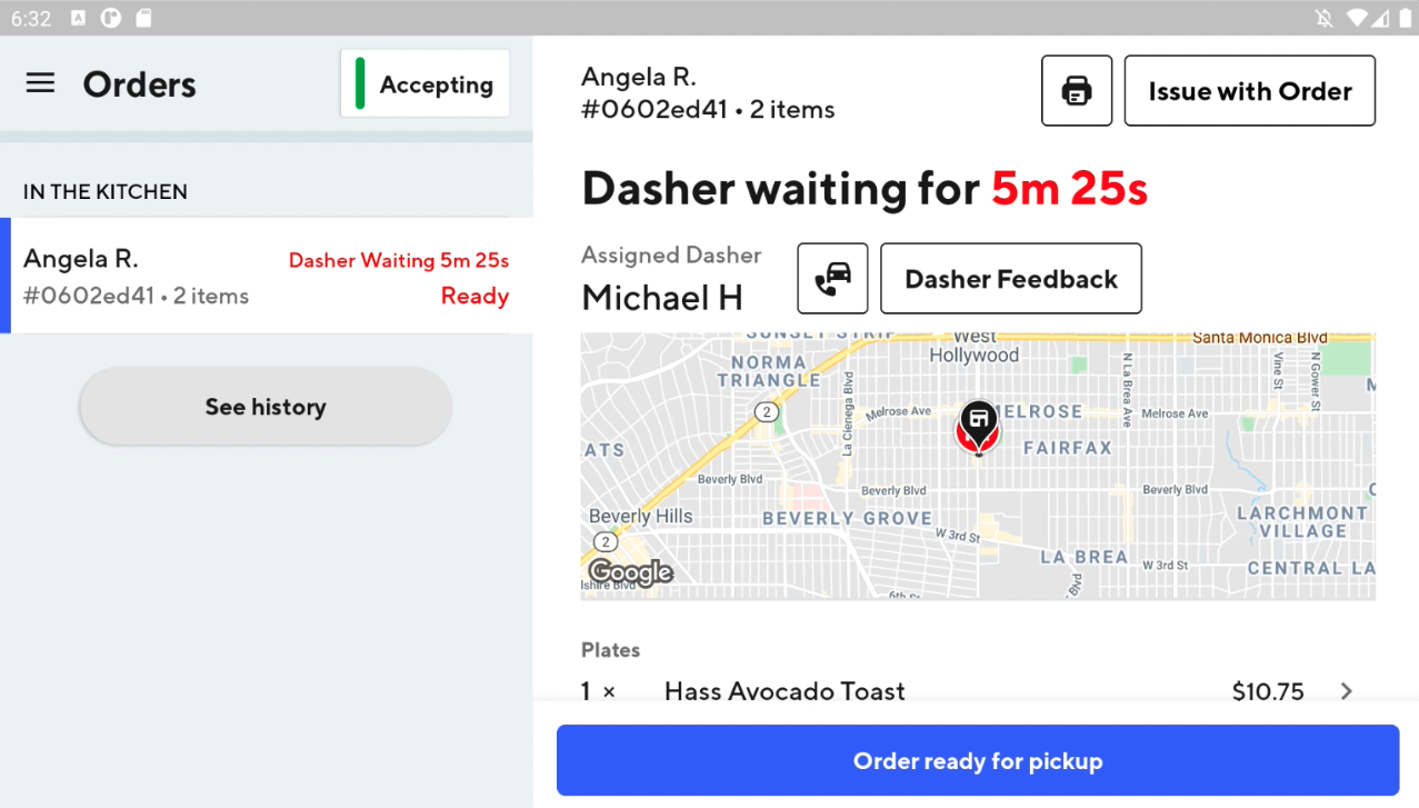 How can I tell when my Dasher is arriving?